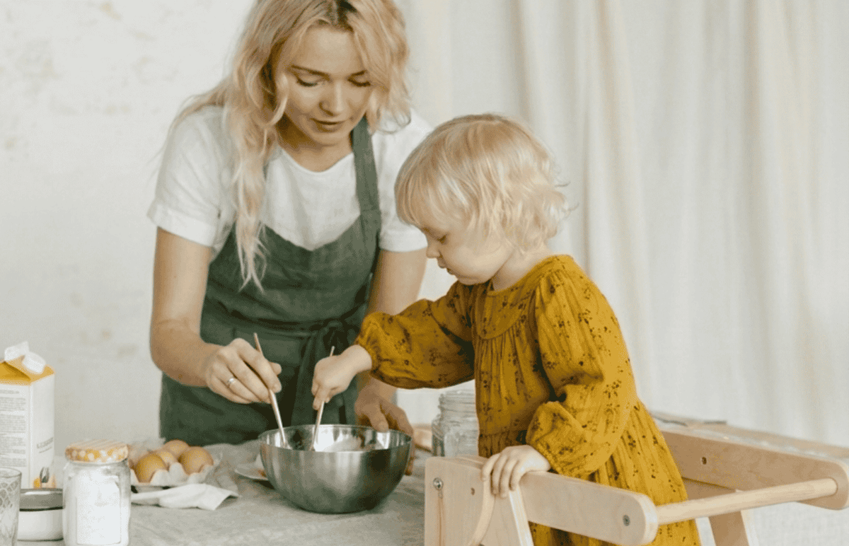5 Practical Tips to Raise a Helpful Toddler